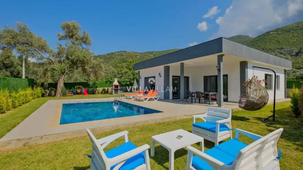 Villa Turha Duo